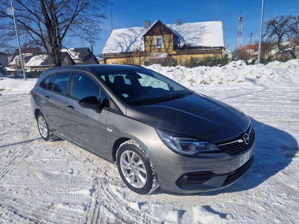 Grey Opel Astra 2021 in Taurage, with an engine capacity of 1.50 L and mileage of 101 thousand km for 7250 €, photo 2 on AUTOMOTO.COM.LV