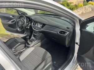 Grey Opel Astra 2021 in Riga, with an engine capacity of 1.50 L and mileage of 155 thousand km for 7650 €, photo 11 on AUTOMOTO.COM.LV