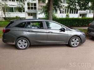 Grey Opel Astra 2021 in Jurmala, with an engine capacity of 1.20 L and mileage of 130 thousand km for 8800 €, photo 3 on AUTOMOTO.COM.LV