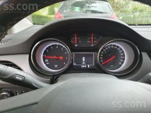 Grey Opel Astra 2021 in Jurmala, with an engine capacity of 1.20 L and mileage of 130 thousand km for 8800 €, photo 9 on AUTOMOTO.COM.LV