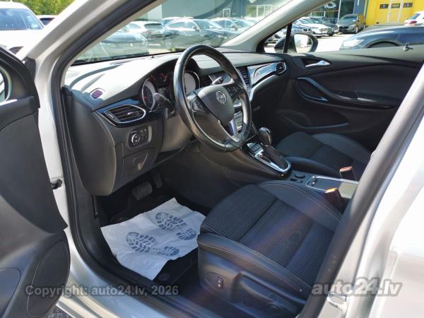 Grey Opel Astra 2021 in Tartu, with an engine capacity of 1.50 L and mileage of 127 thousand km for 9999 €, photo 10 on AUTOMOTO.COM.LV