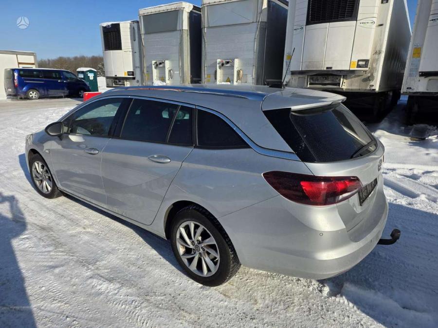 Pelēks Opel Astra 2022 Viļņa, ar dzinēja tilpumu 1.20 L un nobraukumu 200 tūkst. km par 7999 €, foto 3 vietnē AUTOMOTO.COM.LV