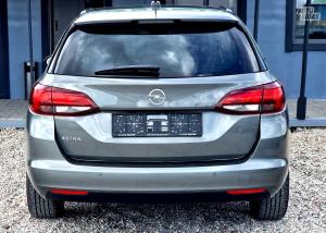 Grey Opel Astra 2022 in Kretinga, with an engine capacity of 1.50 L and mileage of 108 thousand km for 8999 €, photo 9 on AUTOMOTO.COM.LV