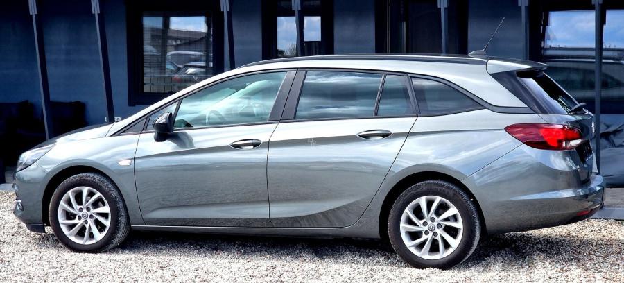 Grey Opel Astra 2022 in Kretinga, with an engine capacity of 1.50 L and mileage of 108 thousand km for 8999 €, photo 15 on AUTOMOTO.COM.LV