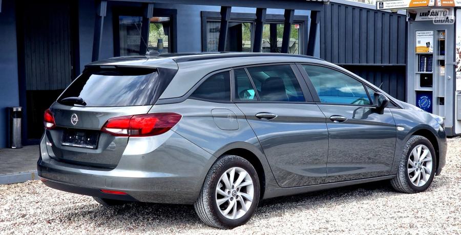 Grey Opel Astra 2022 in Kretinga, with an engine capacity of 1.50 L and mileage of 108 thousand km for 8999 €, photo 16 on AUTOMOTO.COM.LV
