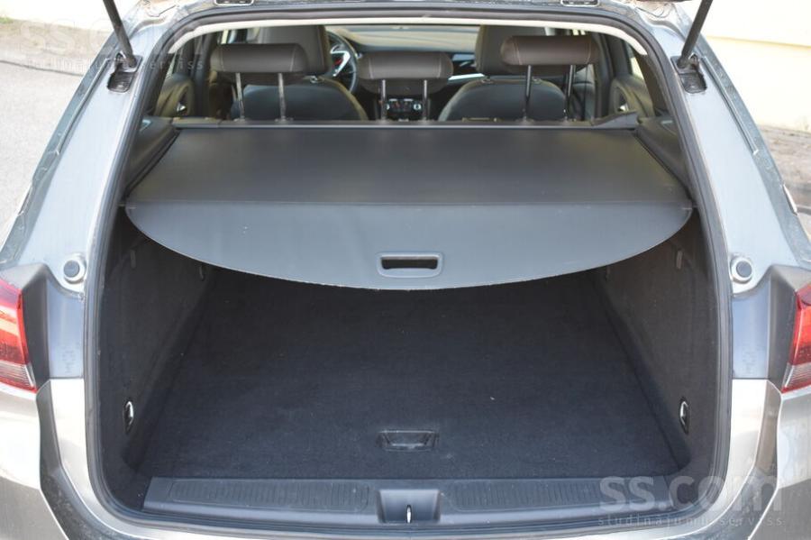 Pelēks Opel Astra 2022 Talsi, ar dzinēja tilpumu 1.50 L un nobraukumu 120 tūkst. km par 9000 €, foto 10 vietnē AUTOMOTO.COM.LV