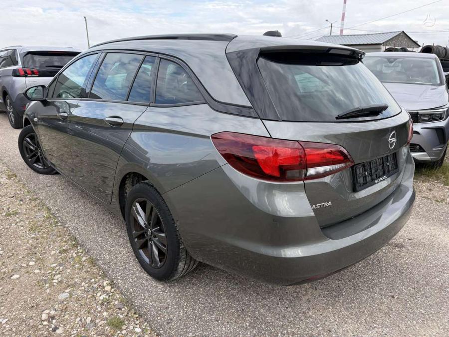 Pelēks Opel Astra 2022 Viļņa, ar dzinēja tilpumu 1.20 L un nobraukumu 213 tūkst. km par 8650 €, foto 4 vietnē AUTOMOTO.COM.LV