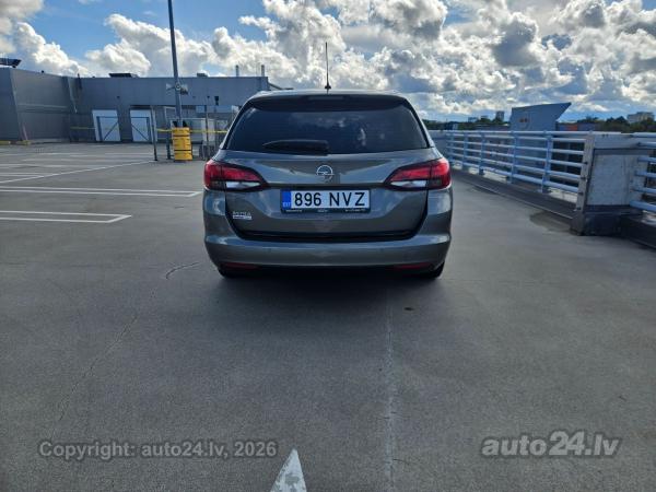 Grey Opel Astra 2022 in Tallinn, with an engine capacity of 1.40 L and mileage of 84 thousand km for 11990 €, photo 4 on AUTOMOTO.COM.LV