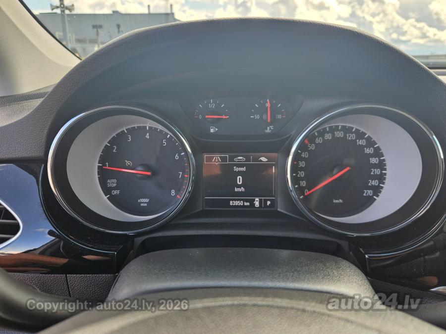 Grey Opel Astra 2022 in Tallinn, with an engine capacity of 1.40 L and mileage of 84 thousand km for 11990 €, photo 15 on AUTOMOTO.COM.LV