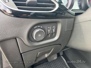 Pelēks Opel Astra 2022 Tallina, ar dzinēja tilpumu 1.30 L un nobraukumu 84 tūkst. km par 12500 €, foto 20 vietnē AUTOMOTO.COM.LV