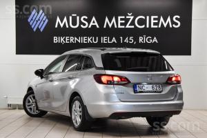 Pelēks Opel Astra 2022 Rīga, ar dzinēja tilpumu 1.40 L un nobraukumu 98 tūkst. km par 9990 €, foto 7 vietnē AUTOMOTO.COM.LV