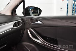 Pelēks Opel Astra 2022 Rīga, ar dzinēja tilpumu 1.40 L un nobraukumu 98 tūkst. km par 9990 €, foto 13 vietnē AUTOMOTO.COM.LV