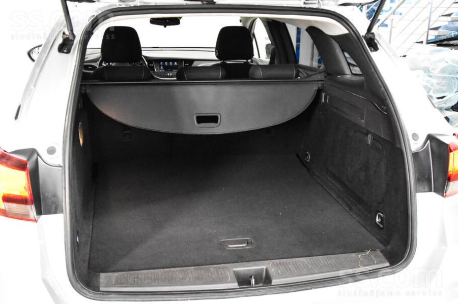 Pelēks Opel Astra 2022 Rīga, ar dzinēja tilpumu 1.40 L un nobraukumu 98 tūkst. km par 9990 €, foto 17 vietnē AUTOMOTO.COM.LV