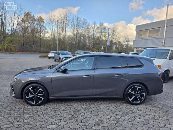 Grey Opel Astra 2024 in Kaunas, with an engine capacity of 1.20 L and mileage of 13 thousand km for 25351 €, photo 2 on AUTOMOTO.COM.LV