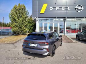 Grey Opel Astra 2024 in Parnu, with an engine capacity of 1.20 L and mileage of 31 thousand km for 26990 €, photo 4 on AUTOMOTO.COM.LV