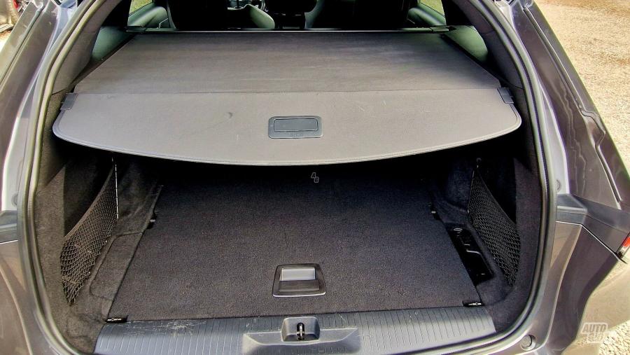 Pelēks Opel Astra 2024 Kretinga, ar dzinēja tilpumu 1.50 L un nobraukumu 81 tūkst. km par 16900 €, foto 33 vietnē AUTOMOTO.COM.LV