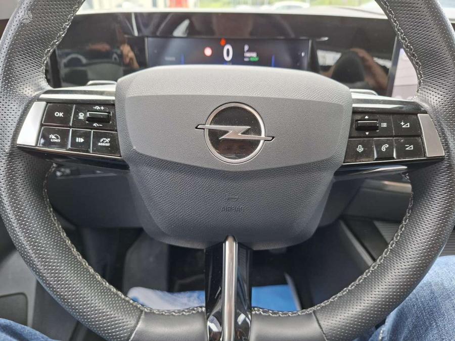 Pelēks Opel Astra 2024 Viļņa, ar dzinēja tilpumu 1.60 L un nobraukumu 43 tūkst. km par 18500 €, foto 20 vietnē AUTOMOTO.COM.LV