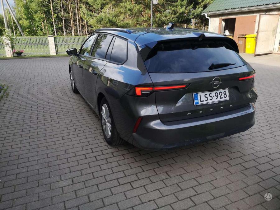 Grey Opel Astra 2024 in Siauliai, with an engine capacity of 1.20 L and mileage of 27 thousand km for 11900 €, photo 3 on AUTOMOTO.COM.LV