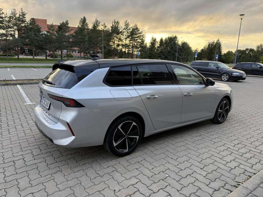 Pelēks Opel Astra 2024 Kupiškis, ar dzinēja tilpumu 1.50 L un nobraukumu 83 tūkst. km par 15500 €, foto 4 vietnē AUTOMOTO.COM.LV