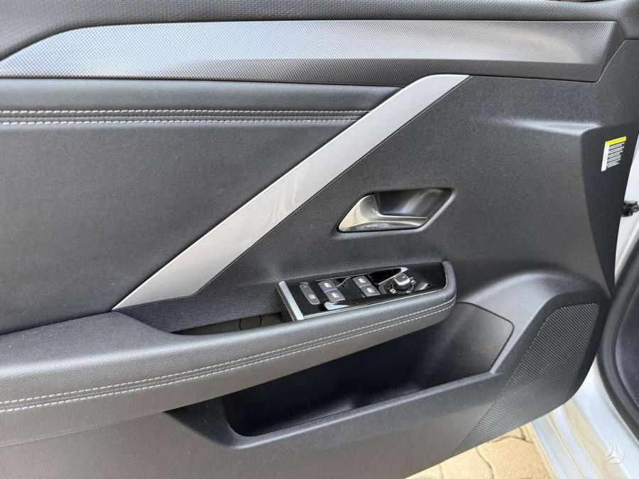 Pelēks Opel Astra 2024 Kupiškis, ar dzinēja tilpumu 1.50 L un nobraukumu 83 tūkst. km par 15500 €, foto 27 vietnē AUTOMOTO.COM.LV