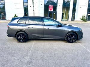 Grey Opel Astra 2025 in Kaunas, with an engine capacity of 1.20 L and mileage of 8 thousand km for 22500 €, photo 4 on AUTOMOTO.COM.LV