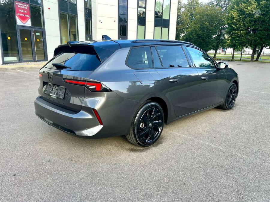 Grey Opel Astra 2025 in Kaunas, with an engine capacity of 1.20 L and mileage of 8 thousand km for 22500 €, photo 5 on AUTOMOTO.COM.LV