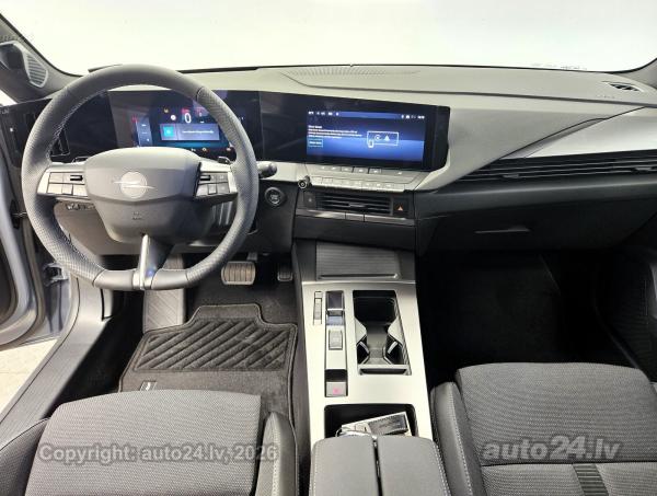 Grey Opel Astra 2026 in Tallinn, with an engine capacity of 1.50 L and mileage of 0 thousand km for 29990 €, photo 6 on AUTOMOTO.COM.LV