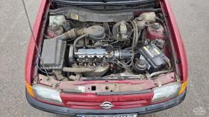Opel Astra 1993 Marijampole, ar dzinēja tilpumu 1.60 L un nobraukumu 191 tūkst. km par 700 €, foto 6 vietnē AUTOMOTO.COM.LV