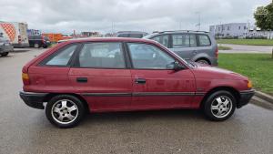 Opel Astra 1993 Marijampole, ar dzinēja tilpumu 1.60 L un nobraukumu 191 tūkst. km par 700 €, foto 8 vietnē AUTOMOTO.COM.LV