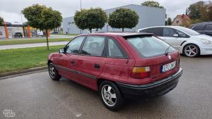 Opel Astra 1993 Marijampole, ar dzinēja tilpumu 1.60 L un nobraukumu 191 tūkst. km par 700 €, foto 15 vietnē AUTOMOTO.COM.LV
