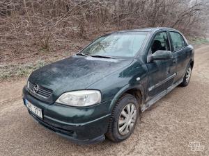 Opel Astra 1999 in Ukmerge, with an engine capacity of 1.60 L and mileage of 280 thousand km for 430 €, photo 2 on AUTOMOTO.COM.LV