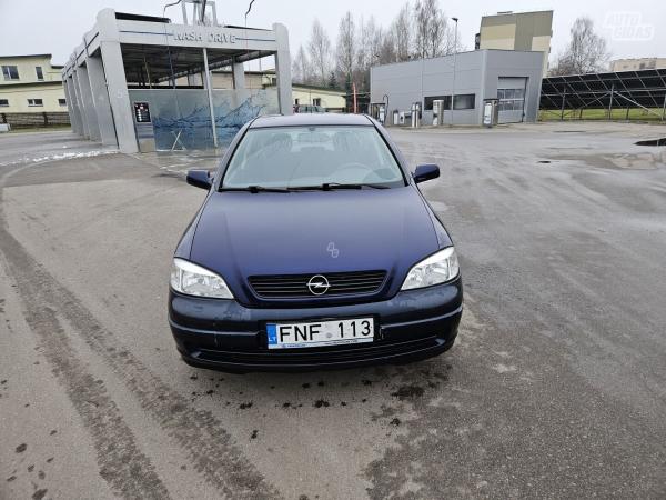 Opel Astra 2000 in Prienai, with an engine capacity of 1.60 L and mileage of 202 thousand km for 1000 €, photo 2 on AUTOMOTO.COM.LV