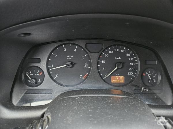 Opel Astra 2000 in Prienai, with an engine capacity of 1.60 L and mileage of 203 thousand km for 1000 €, photo 7 on AUTOMOTO.COM.LV
