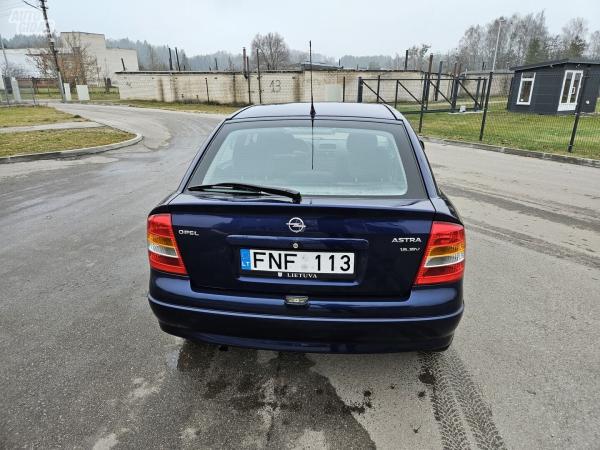 Opel Astra 2000 in Prienai, with an engine capacity of 1.60 L and mileage of 203 thousand km for 1000 €, photo 9 on AUTOMOTO.COM.LV