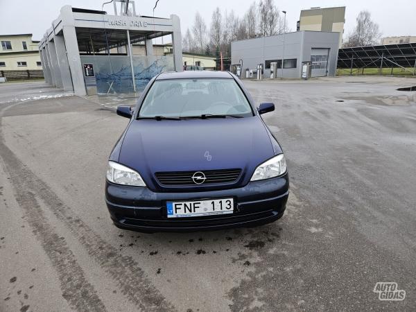 Opel Astra 2000 Prienai, ar dzinēja tilpumu 1.60 L un nobraukumu 202 tūkst. km par 888 €, foto 2 vietnē AUTOMOTO.COM.LV