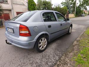 Opel Astra 2000 Kauņa, ar dzinēja tilpumu 2.00 L un nobraukumu 150 tūkst. km par 1000 €, foto 5 vietnē AUTOMOTO.COM.LV