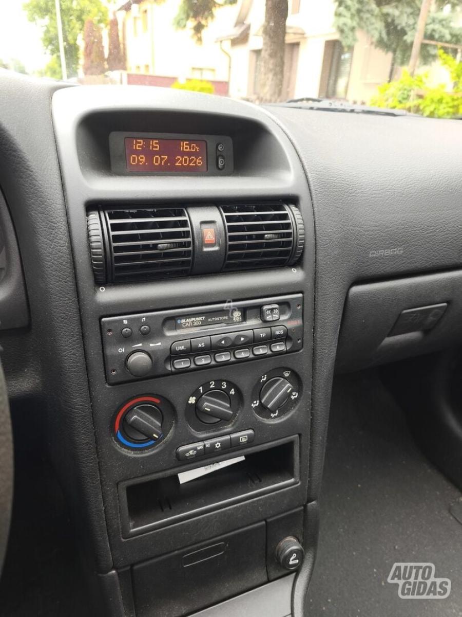 Opel Astra 2000 Kauņa, ar dzinēja tilpumu 2.00 L un nobraukumu 150 tūkst. km par 1000 €, foto 14 vietnē AUTOMOTO.COM.LV