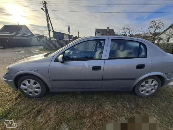 Opel Astra 2001 in Vilnius, with an engine capacity of 1.70 L and mileage of 345 thousand km for 290 €, photo 3 on AUTOMOTO.COM.LV