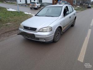 Opel Astra 2001 Viļņa, ar dzinēja tilpumu 2.00 L un nobraukumu 22 tūkst. km par 299 €, foto  vietnē AUTOMOTO.COM.LV