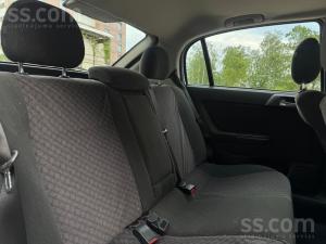 Opel Astra 2001 Rīga, ar dzinēja tilpumu 1.80 L un nobraukumu 0 tūkst. km par 2400 €, foto 6 vietnē AUTOMOTO.COM.LV
