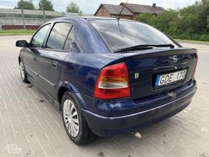 Opel Astra 2001 in Kaunas, with an engine capacity of 2.00 L and mileage of 320 thousand km for 555 €, photo 4 on AUTOMOTO.COM.LV