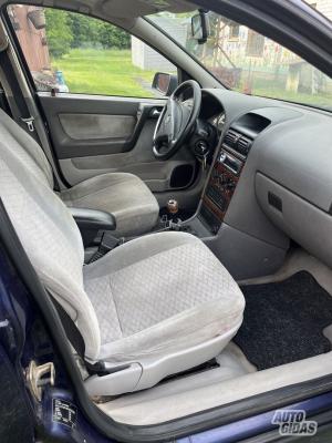 Opel Astra 2001 in Kaunas, with an engine capacity of 2.00 L and mileage of 320 thousand km for 555 €, photo 6 on AUTOMOTO.COM.LV