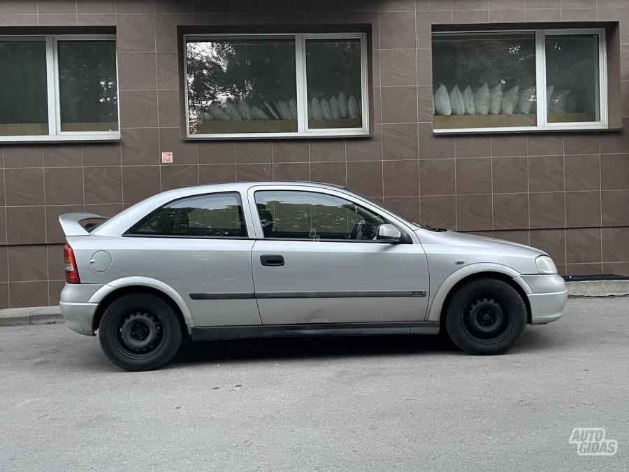 Opel Astra 2001 Šauļi, ar dzinēja tilpumu 1.70 L un nobraukumu 335 tūkst. km par 650 €, foto 3 vietnē AUTOMOTO.COM.LV