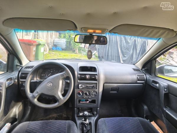 Opel Astra 2001 Klaipėda vietnē Opel Astra 2001 Klaipėda, ar dzinēja tilpumu 1.70 L un nobraukumu 300 tūkst. km par 550 €, foto 4 vietnē AUTOMOTO.COM.LV