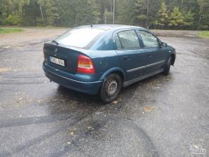 Opel Astra 2001 in Prienai, with an engine capacity of 2.00 L and mileage of 320 thousand km for 400 €, photo 4 on AUTOMOTO.COM.LV