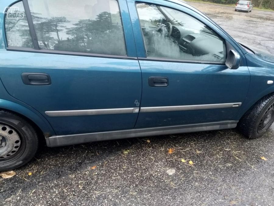 Opel Astra 2001 in Prienai, with an engine capacity of 2.00 L and mileage of 320 thousand km for 400 €, photo 7 on AUTOMOTO.COM.LV