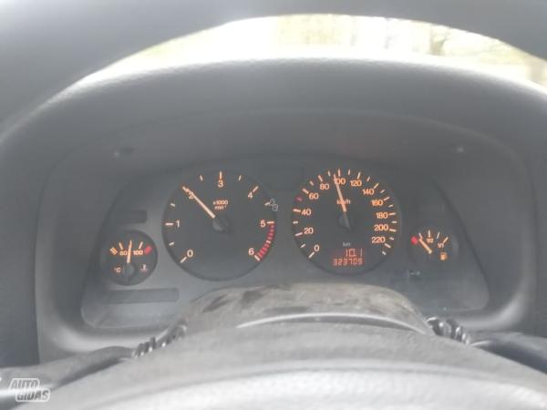 Opel Astra 2001 in Prienai, with an engine capacity of 2.00 L and mileage of 320 thousand km for 400 €, photo 11 on AUTOMOTO.COM.LV
