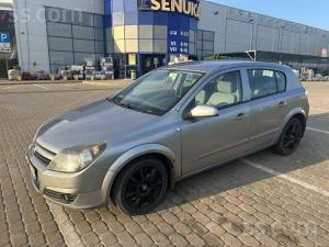 Opel Astra 2004 Rēzekne, ar dzinēja tilpumu 1.60 L un nobraukumu 242 tūkst. km par 1100 €, foto 4 vietnē AUTOMOTO.COM.LV