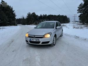 Opel Astra 2004 in Jonava, with an engine capacity of 1.70 L and mileage of 334 thousand km for 850 €, photo  on AUTOMOTO.COM.LV