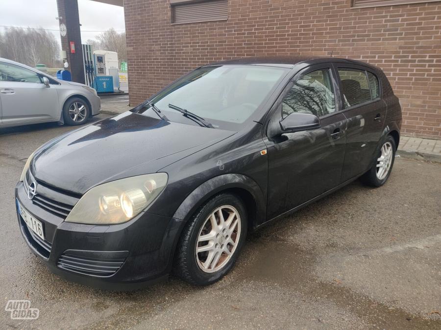 Opel Astra 2004 Šauļi, ar dzinēja tilpumu 1.70 L un nobraukumu 260 tūkst. km par 850 €, foto 1 vietnē AUTOMOTO.COM.LV